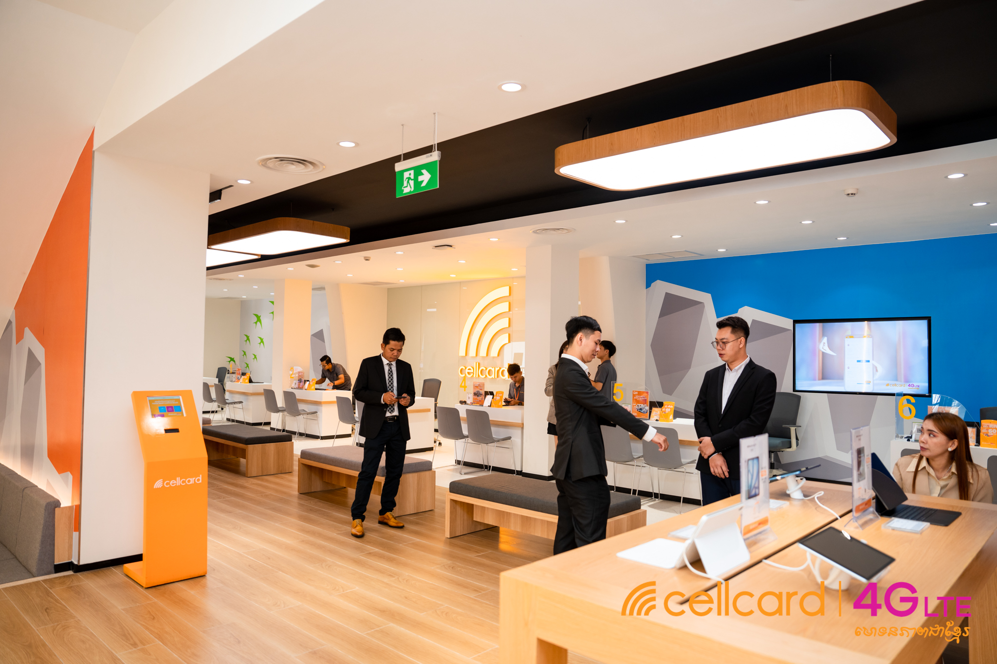 Cellcard Opens New Customer Experience Center in Phnom Penh’s Historic ...