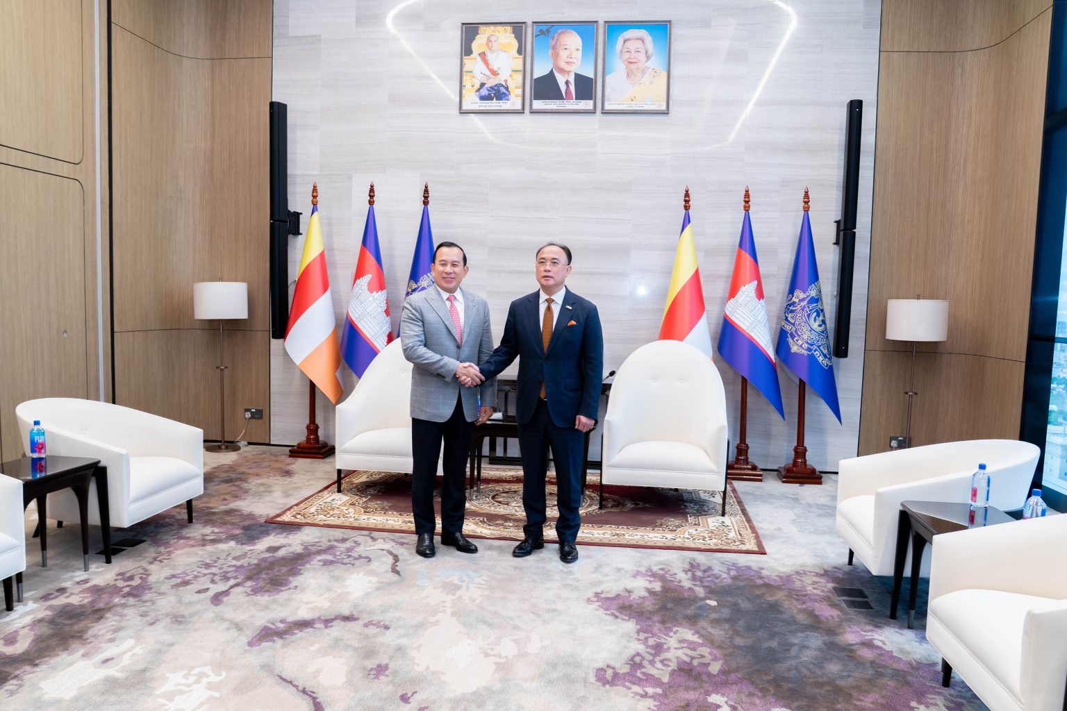 Wing Bank and Singapore Airlines Launch Cambodia’s Points-to-Miles ...