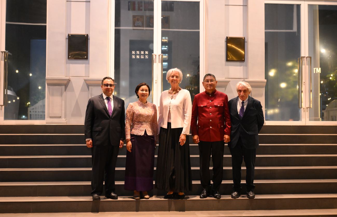 Chea Serey Brings Francophone Central Bank Governors To Phnom Penh For ...